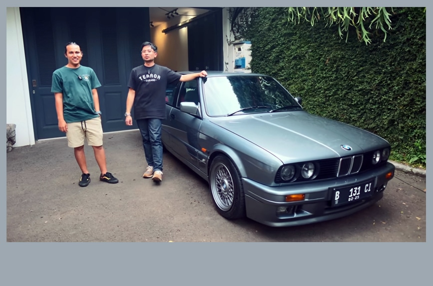 BMW E30 V8 Matic dengan Warna Menarik | Bimmer.ID